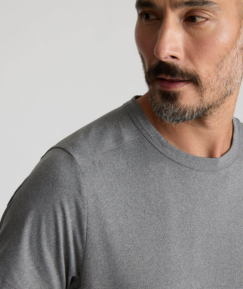 Performance Tee Gray | UNTUCKit